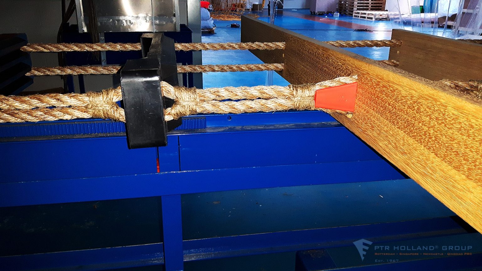 Pilot & Embarkation Ladders - Hand Whipping - PTR Holland ® Group